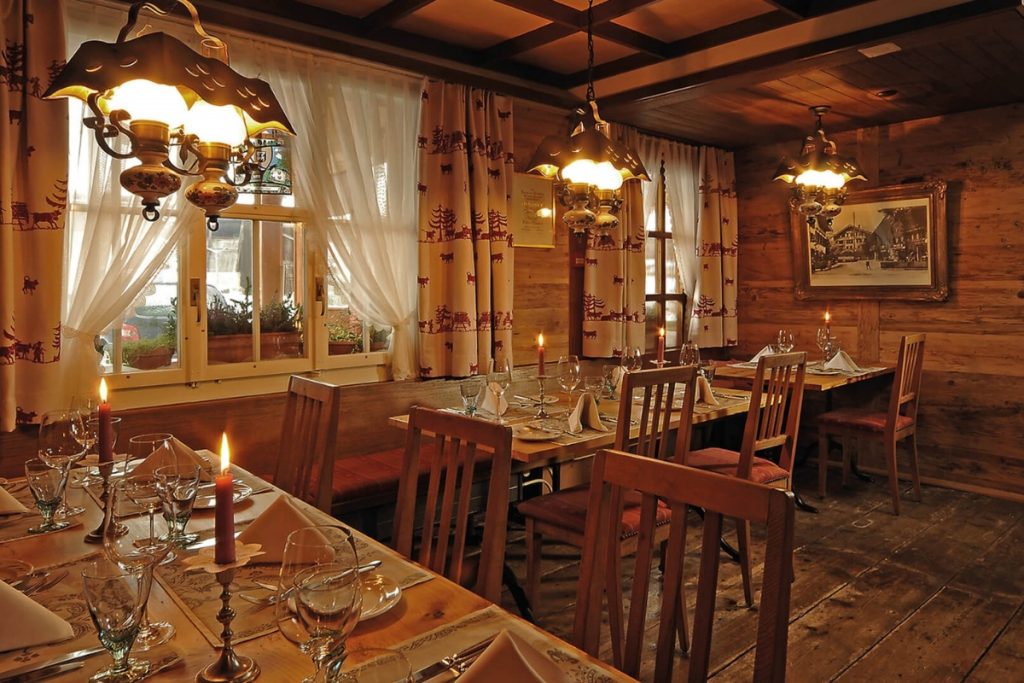 Top 5 des Meilleurs Restaurants Gastronomiques à Interlaken, Suisse ...